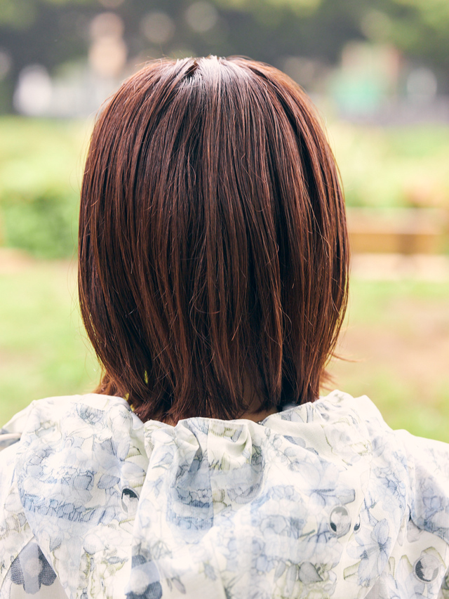 写真 (5枚目) - [ボブヘア]が素敵に見えるオーダー＆セットのコツは？「白髪対策」も＜SNAP＞ - LOCARI（ロカリ）