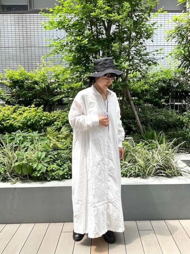 写真 (7枚目) - 日傘や帽子で即垢抜け！オバ見えしない「日差し対策コーデ」13選 - LOCARI（ロカリ） - LOCARI（ロカリ）