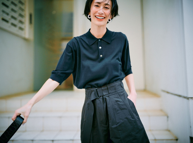 写真 (2枚目) - 初夏の母行事はブラウスより、きちんと見え「ポロニット」が万能！ - LOCARI（ロカリ） - LOCARI（ロカリ）