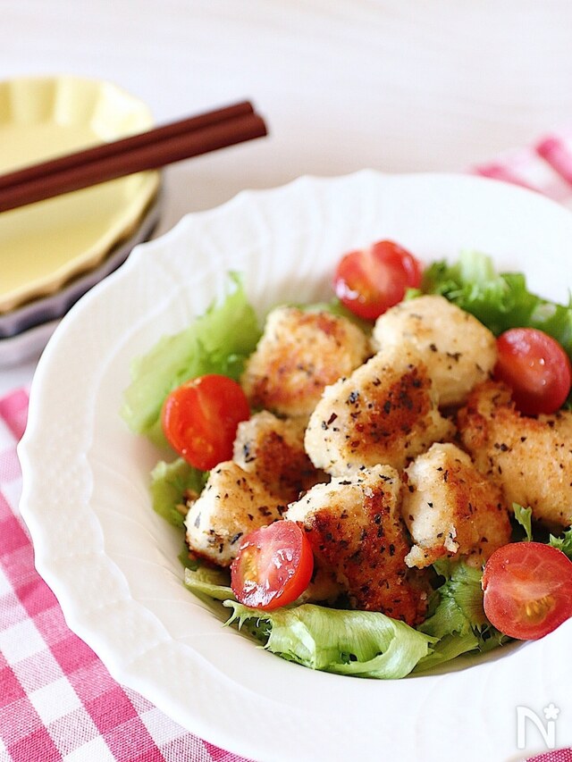 写真 (25枚目) - 人気のバジル×鶏肉レシピ特集！生＆ドライバジルで作れる「鶏肉料理」20選 - LOCARI（ロカリ）