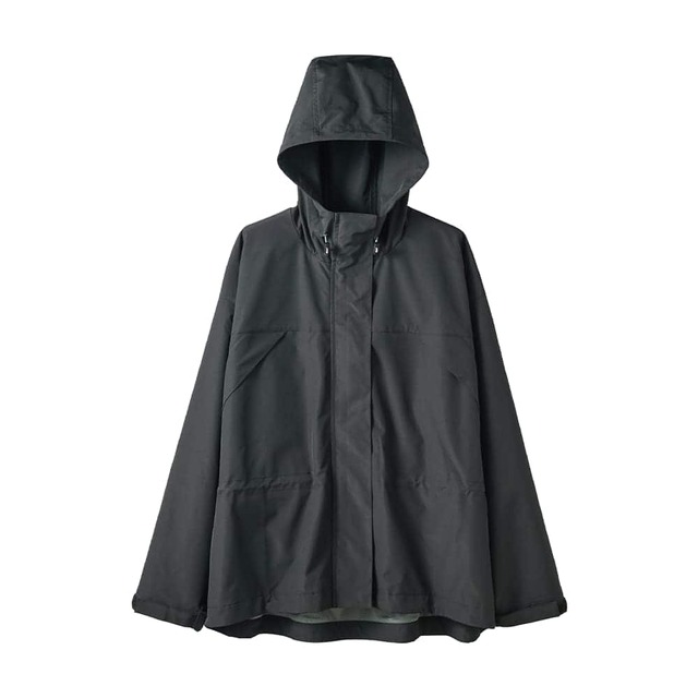 写真 (27枚目) - 「マウンテンパーカー」できれいめアクティブに！大人世代のレディースコーデ大特集 - LOCARI（ロカリ）