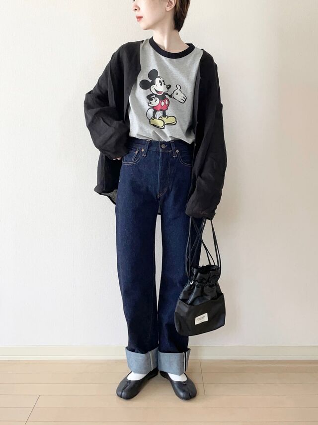 写真 (17枚目) - リネンシャツコーデを極めよう！ロングシーズン着られるオシャレコーデ27選 - LOCARI（ロカリ）