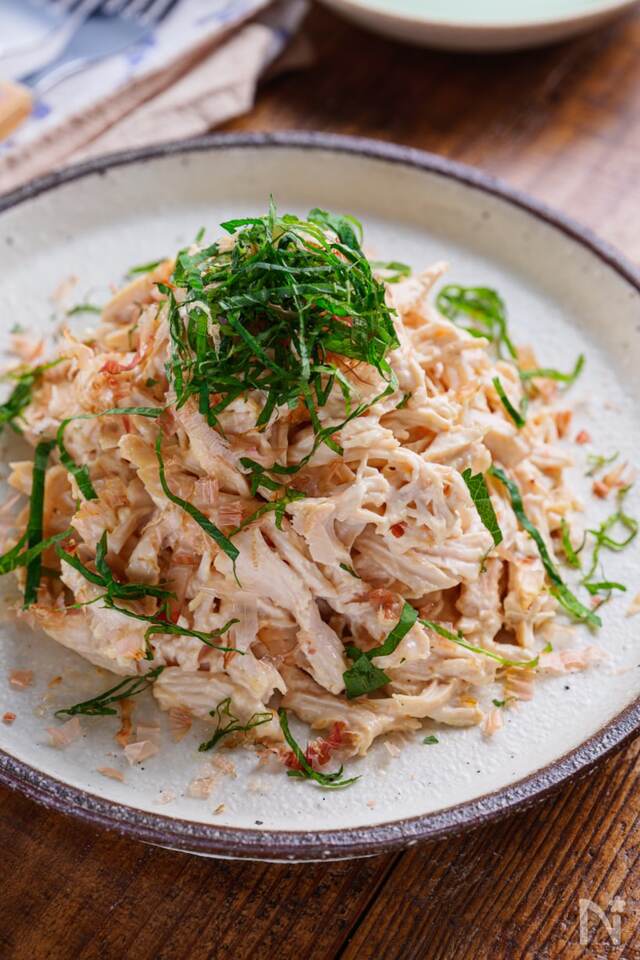 写真 (27枚目) - 「鶏肉×大葉」が最強に旨い！夏に人気の「爽やかレシピ」32選 - LOCARI（ロカリ） - LOCARI（ロカリ）