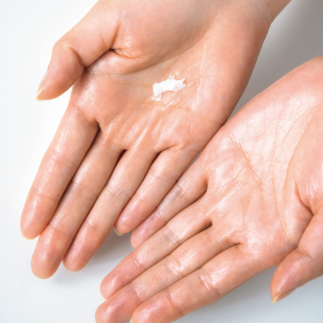 写真 (3枚目) - ズボラさんは嬉しすぎ…「スタイリングとUVケアを両立！神アイテム」3選 - LOCARI（ロカリ）