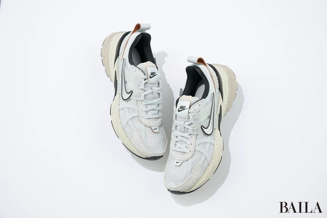 写真 (19枚目) - [大人に似合う人気スニーカー110選]白、黒、グレー…カラー別に一挙公開！ - - LOCARI（ロカリ）