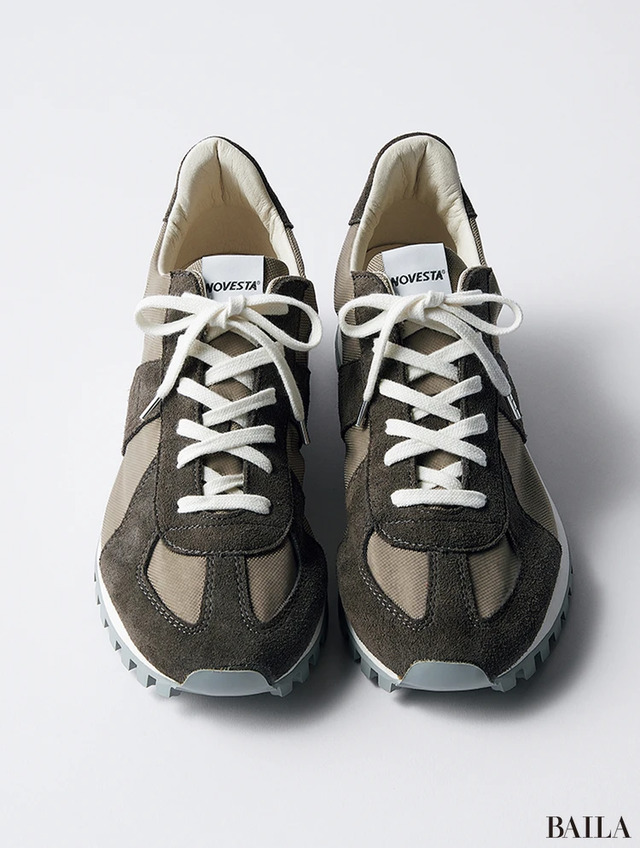 写真 (55枚目) - [大人に似合う人気スニーカー110選]白、黒、グレー…カラー別に一挙公開！ - - LOCARI（ロカリ）