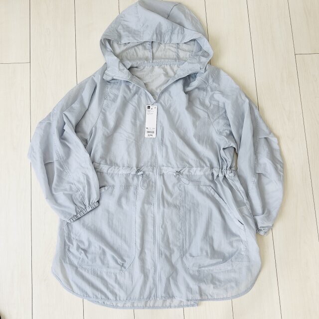 写真 (1枚目) - 体型カバーにもピッタリ！GUのUVカット機能付きシアーパーカがヘビロテ必至アイテムでした - LOCARI（ロカリ）