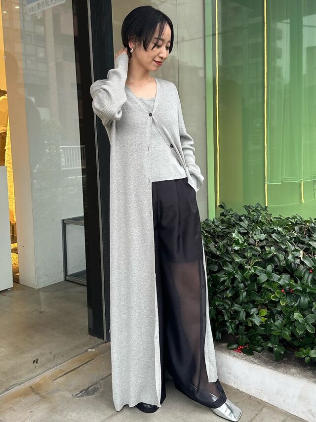 写真 (6枚目) - 40代が垢抜ける！カジュアルコーデをおしゃれに見せる方法 - LOCARI（ロカリ） - LOCARI（ロカリ）