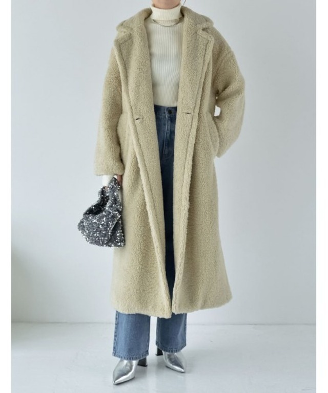 写真 (14枚目) - 40代が垢抜ける！カジュアルコーデをおしゃれに見せる方法 - LOCARI（ロカリ） - LOCARI（ロカリ）