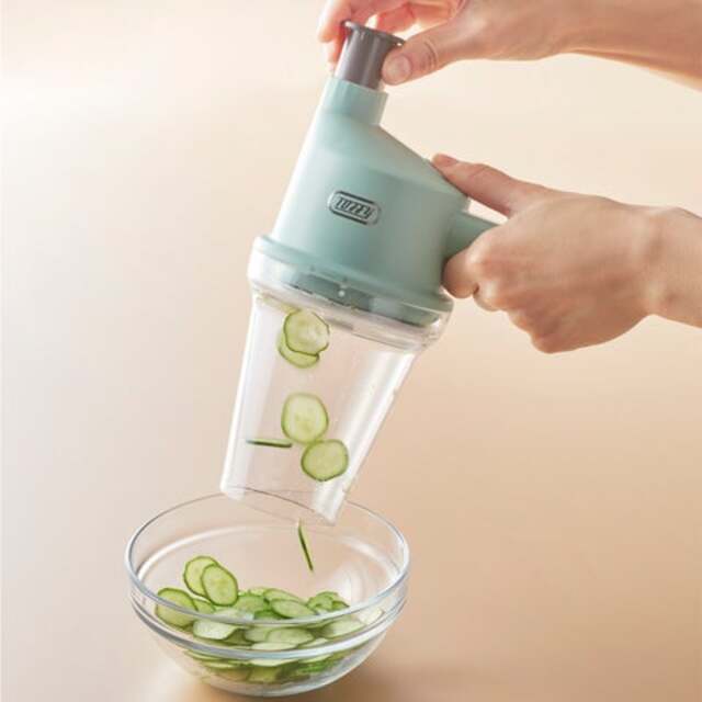 写真 (4枚目) - 包丁やまな板いらず！「Toffy」から時短調理が叶う「スライサー＆チョッパー」が新登場 - LOCARI（ロカリ）