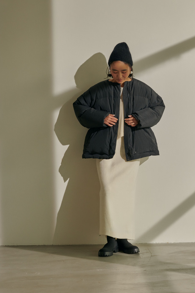 写真 (6枚目) - 【emmi(エミ)】人気スタイリスト・金子綾さんとの第3弾コラボアウターを販売します！ - LOCARI（ロカリ）