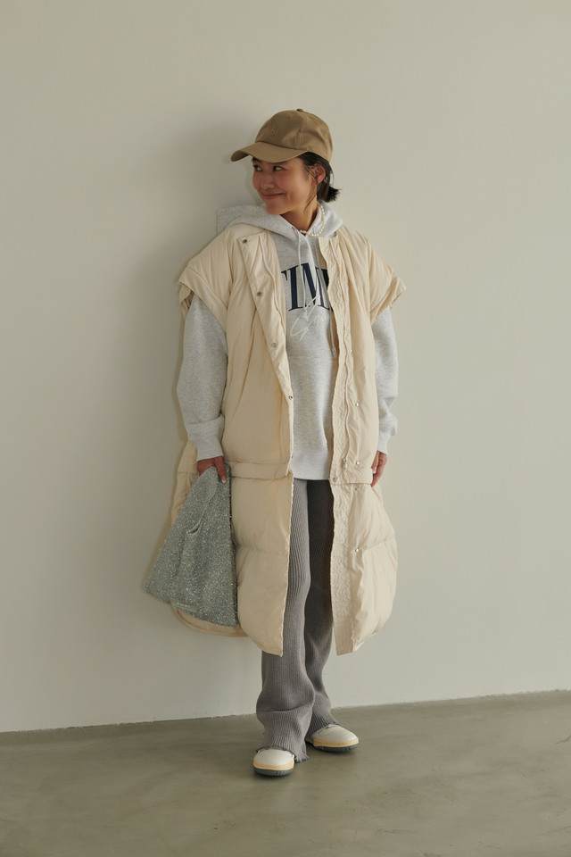 写真 (10枚目) - 【emmi(エミ)】人気スタイリスト・金子綾さんとの第3弾コラボアウターを販売します！ - LOCARI（ロカリ）