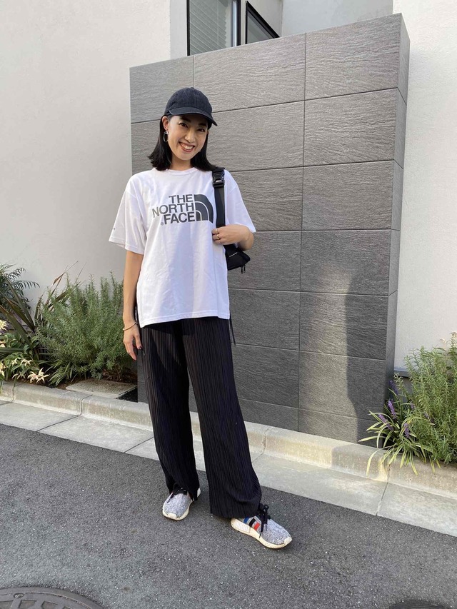 写真 (6枚目) - [ユニクロ、GU、ZARA]の白アイテムでキレイめ「運動会コーデ」5選 - LOCARI（ロカリ）