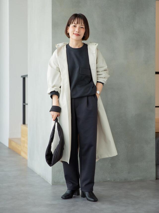 写真 (9枚目) - ユニクロ ユー大ヒット「きれいめスウェットパンツ」は難しい？骨格別正解コーデ9選 - LOCARI（ロカリ）