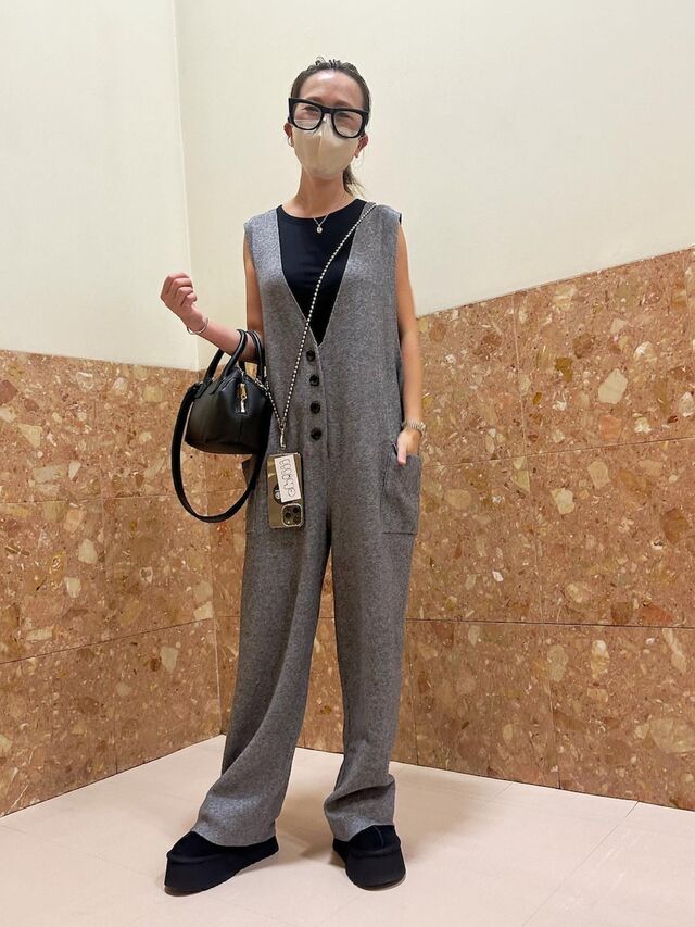 写真 (23枚目) - 2024年も大流行「UGG®︎（アグ）」厚底ブーツコーデ14選 - LOCARI（ロカリ）