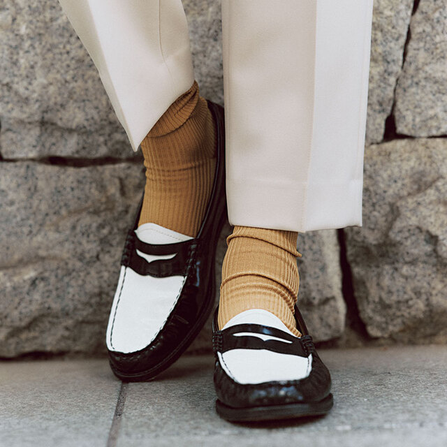 写真 (2枚目) - [ソックス]のおしゃれノウハウ3選！ほっこりしないコツは？ - LOCARI（ロカリ）