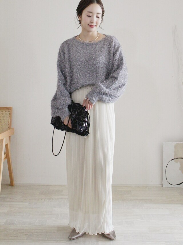 写真 (5枚目) - どっちも欲しくなる！AMELYの"クジャクニットVSひつじベスト"大特集！ - LOCARI（ロカリ）