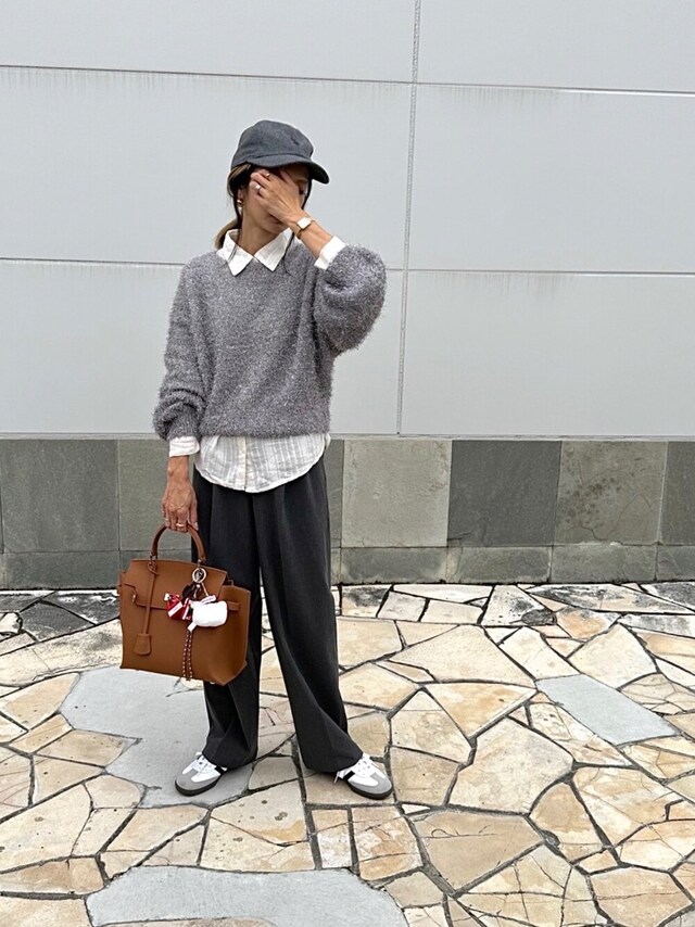 写真 (1枚目) - どっちも欲しくなる！AMELYの"クジャクニットVSひつじベスト"大特集！ - LOCARI（ロカリ）