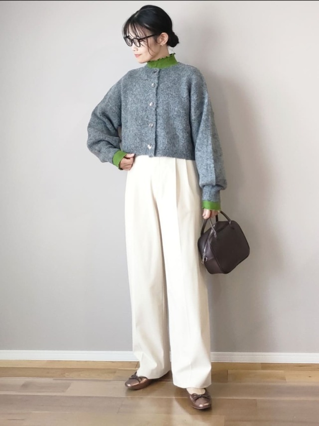 写真 (6枚目) - 丈感でトレンド！2024秋冬「ショート丈カーディガン」13選 - LOCARI（ロカリ）