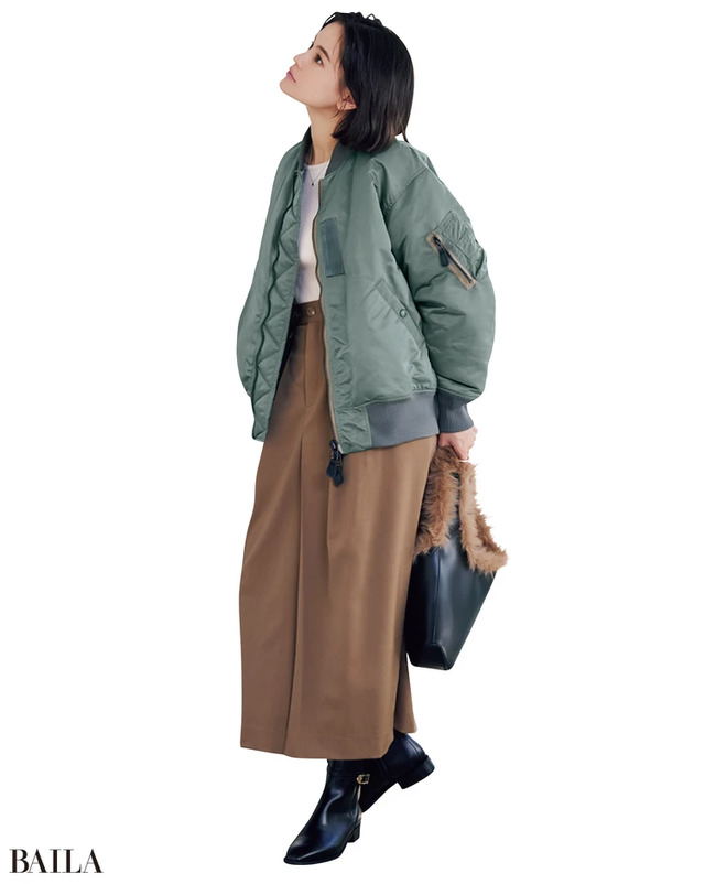 写真 (5枚目) - 小物でハズすのがお約束！“甘辛MIX派”のオン・オフ使えるジュエリーセット - LOCARI（ロカリ）