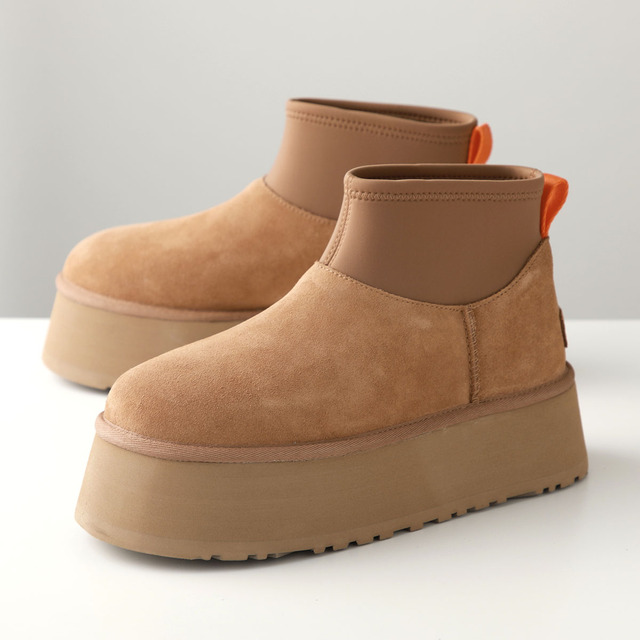 写真 (24枚目) - 2024年も大流行「UGG®︎（アグ）」厚底ブーツコーデ14選 - LOCARI（ロカリ）