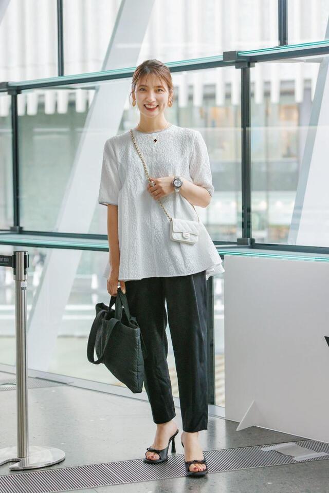 写真 (5枚目) - [ボブヘア]ひとつ結び簡単アレンジSNAP後れ毛も疲れて見えない理由は？ - LOCARI（ロカリ）