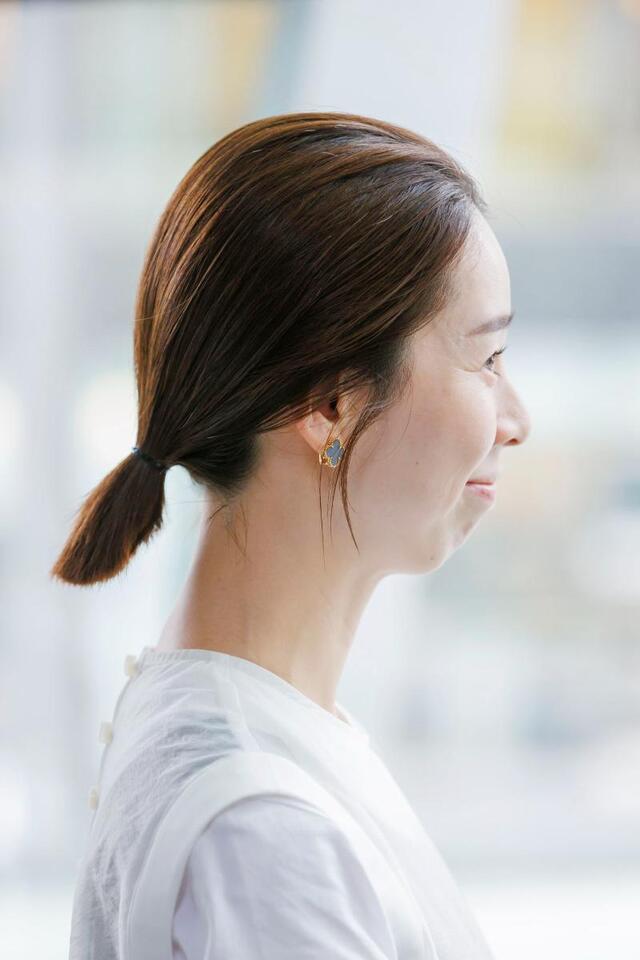 写真 (7枚目) - [ボブヘア]ひとつ結び簡単アレンジSNAP後れ毛も疲れて見えない理由は？ - LOCARI（ロカリ）