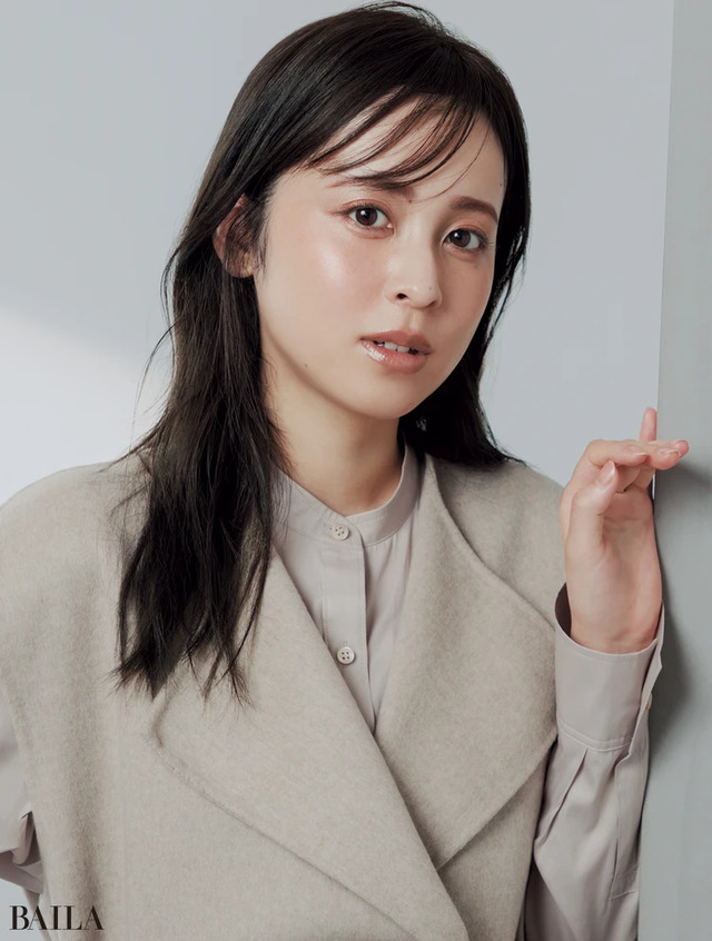 写真 (1枚目) - [アラウンド33歳のメイクスタンダード]新スタンダードメイクにおすすめのコスメ19選 - LOCARI（ロカリ）