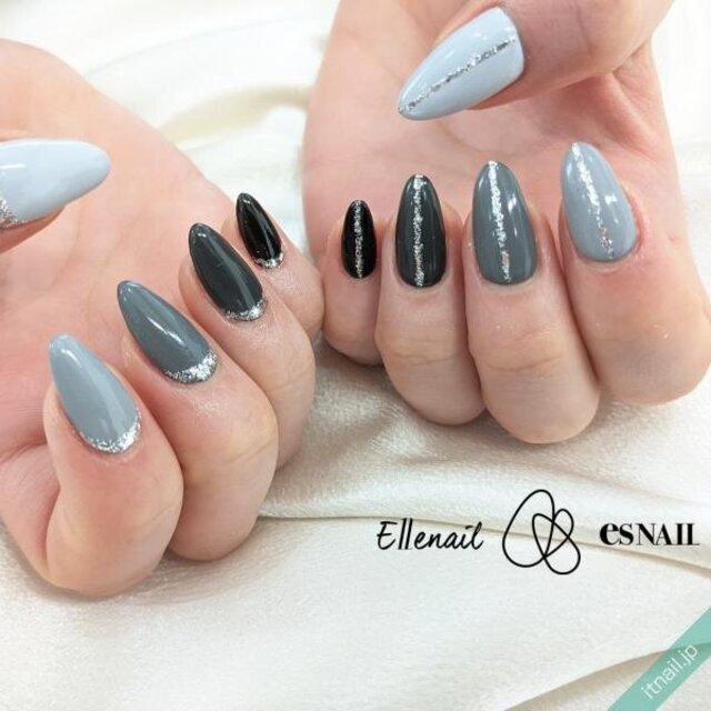 写真 (4枚目) - チャコールグレーのニュアンスネイルが今っぽい♡人気デザイン10選 - LOCARI（ロカリ）