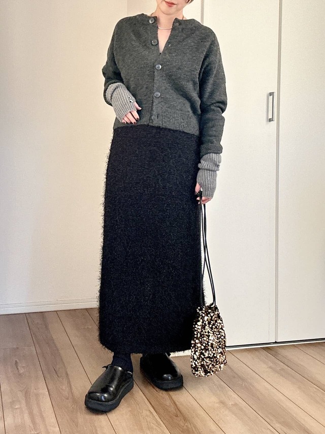 写真 (3枚目) - [GU]今買うべきニットはこれ！コンパクトで着回し抜群な「ショート丈カーディガン」 - LOCARI（ロカリ）