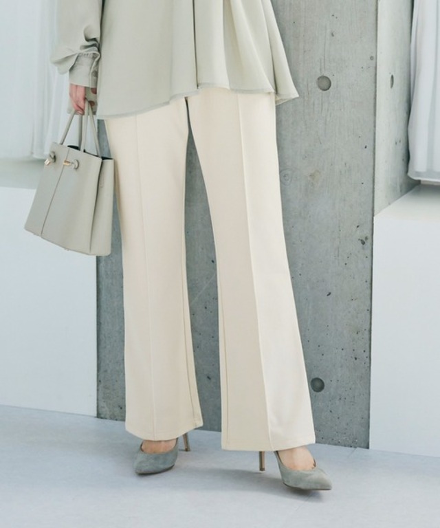 写真 (2枚目) - ヘビロテ間違いなし！この冬買いたい「coca（コカ）」の優秀パンツ - LOCARI（ロカリ）