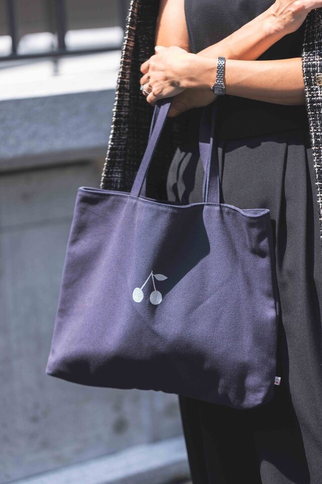 写真 (4枚目) - [サブバッグSNAP]学校行事にA4が入る甘デザインが人気！ - LOCARI（ロカリ）