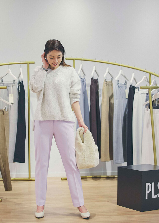 写真 (4枚目) - 「あったか美シルエット名品パンツ」で作る！40代の冬コーデ3選 - LOCARI（ロカリ）
