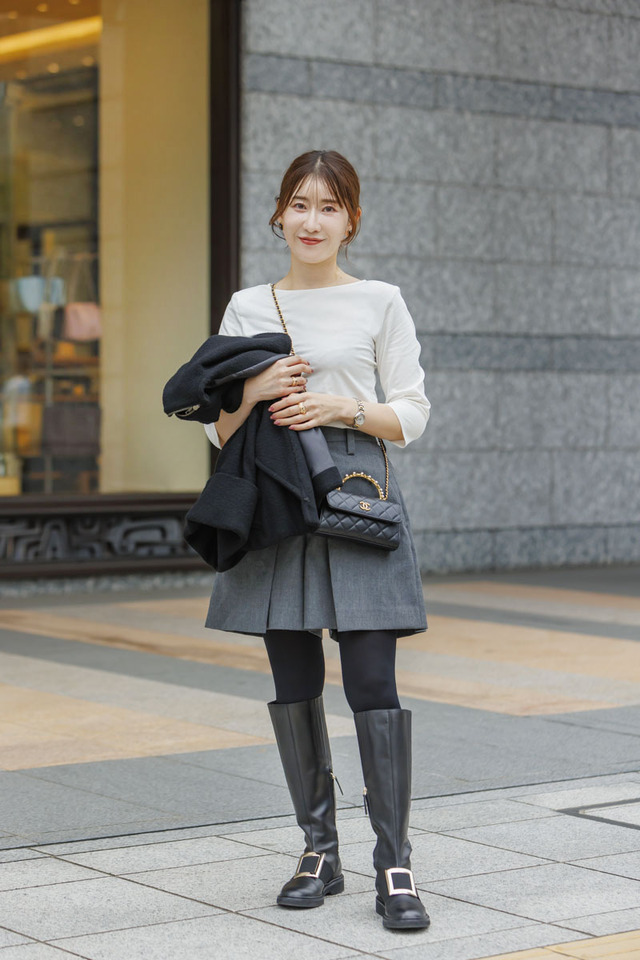 写真 (5枚目) - [ポンチョコート]人気高まる！中に着るニットが邪魔にならない＜SNAP＞ - LOCARI（ロカリ）