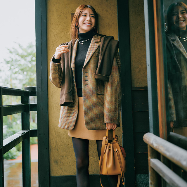 写真 (4枚目) - オシャレな人の[黒タートル]SNAP8選！時短でこなれるコツが満載 - LOCARI（ロカリ）