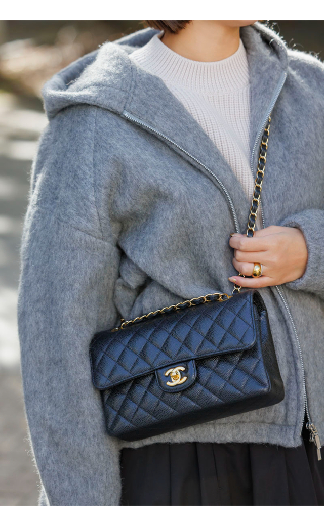 写真 (12枚目) - [ブランドバッグ]はスニーカー合わせで断然こなれる！〈SNAP〉 - LOCARI（ロカリ）