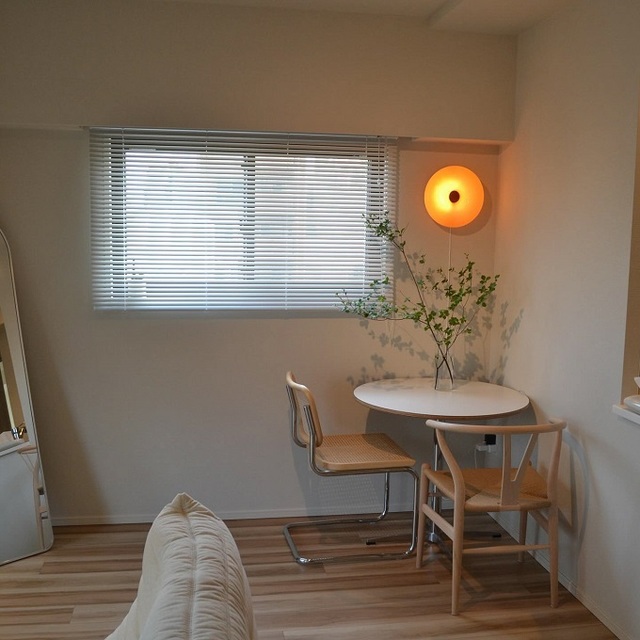 写真 (9枚目) - 狭くても2人でゆったり広々！1LDKのレイアウト実例3選 - LOCARI（ロカリ）