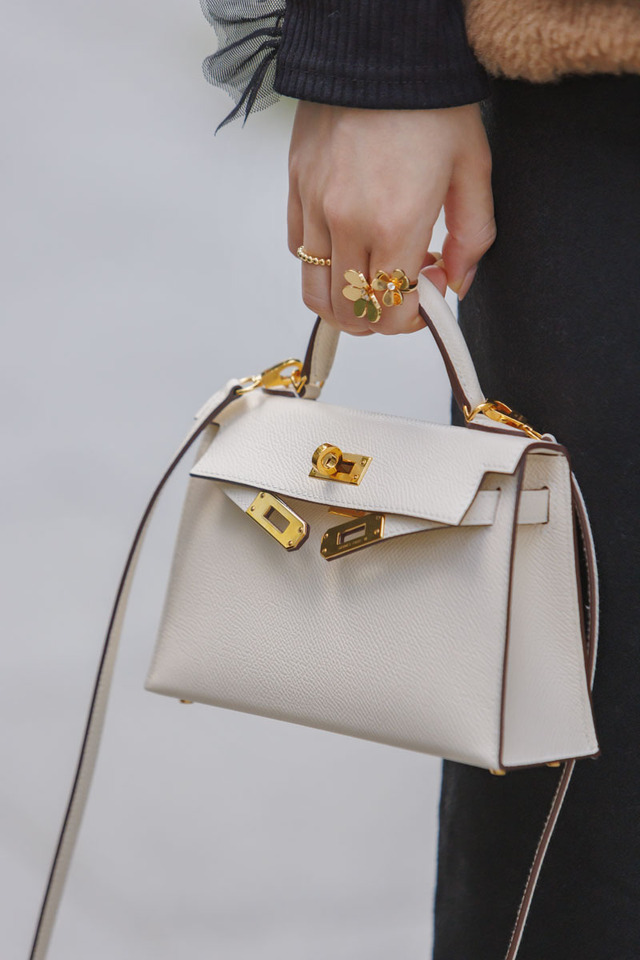 写真 (7枚目) - 卒入園にも頼れるのは[ワンハンドルバッグ]！かっちりフォルムが人気＜SNAP＞ - LOCARI（ロカリ）