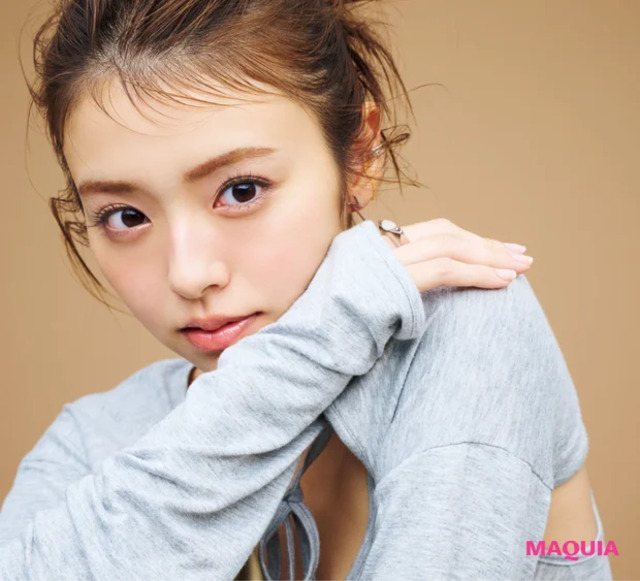 写真 (8枚目) - ミュートメイクは淡いピンクが今っぽい！ カラーレスでもメリハリ顔になれるコツを伝授 - LOCARI（ロカリ）