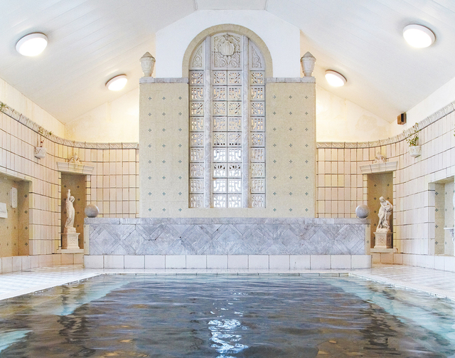 写真 (5枚目) - 2025年行きたい♡映画の世界観が楽しめる『じゃらん』レトロ温泉ランキングBEST10 - LOCARI（ロカリ）