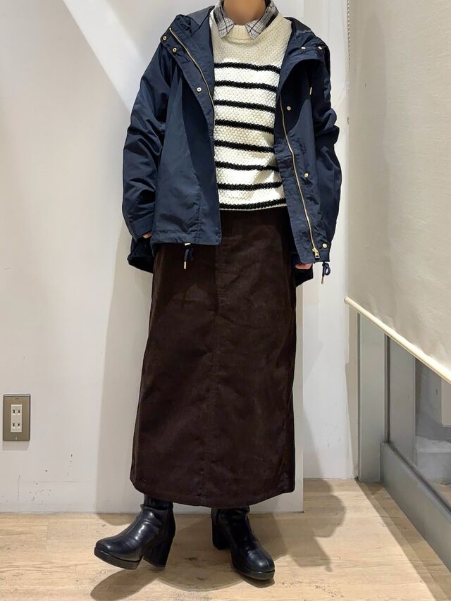 写真 (20枚目) - 2025年今っぽい！コーデュロイスカートコーデ25選｜季節別＆着こなしテクも教えます！ - LOCARI（ロカリ）