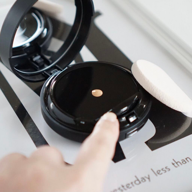 写真 (33枚目) - 40代・50代でも濡れツヤ肌に！最強おすすめファンデーション17選 - LOCARI（ロカリ）