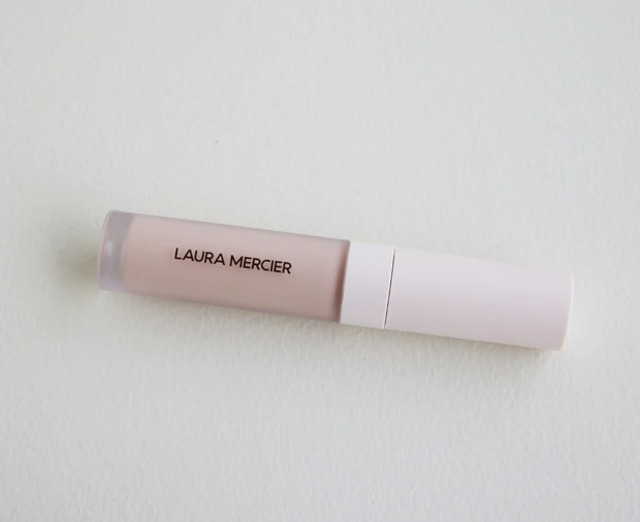 写真 (4枚目) - [神崎名品館vol.3]美容家・神崎 恵さんの心をときめかせたベストメイクアイテム10選！ - LOCARI（ロカリ）