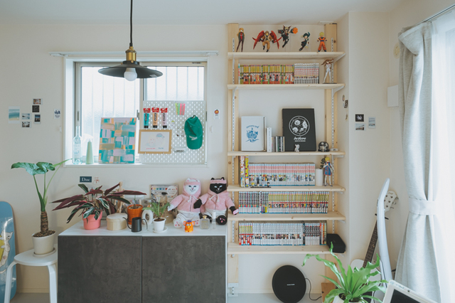 2LDK50㎡の二人暮らしインテリア。DIYやアイデアを駆使してつくる、暮らしやすいリビング [私らしく暮らす] - LOCARI（ロカリ）