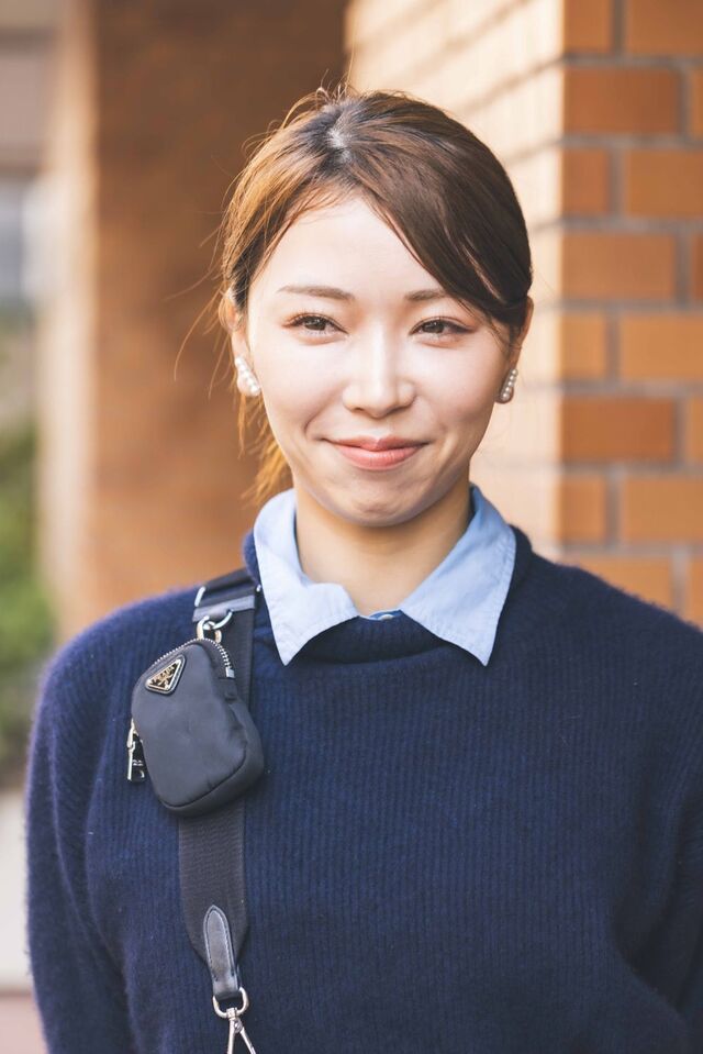 写真 (7枚目) - [ 大人のお団子ヘア]簡単なのにオシャレに決まるコツは？＜SNAP＞ - LOCARI（ロカリ）