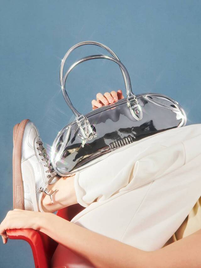 写真 (4枚目) - emmi×PUMAのメタリックコレクションはシルバーがキーカラーに - LOCARI（ロカリ）