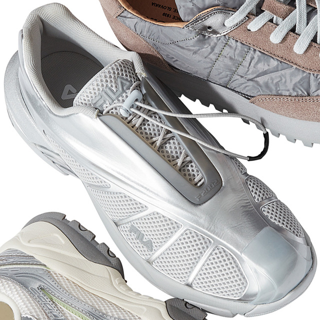 写真 (12枚目) - [シルバー、ハイカットetc.]キレイめママも履ける『万能スニーカー』大調査！ - LOCARI（ロカリ）