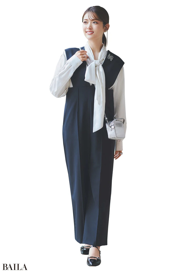 写真 (21枚目) - [30代40代] センスのいいネイビーコーデ40選！ - LOCARI（ロカリ）