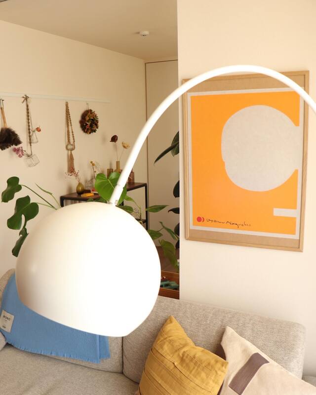 写真 (12枚目) - 「見せる収納」でたくさんものがあっても整うリビング。三人暮らしの2LDKインテリア - LOCARI（ロカリ）