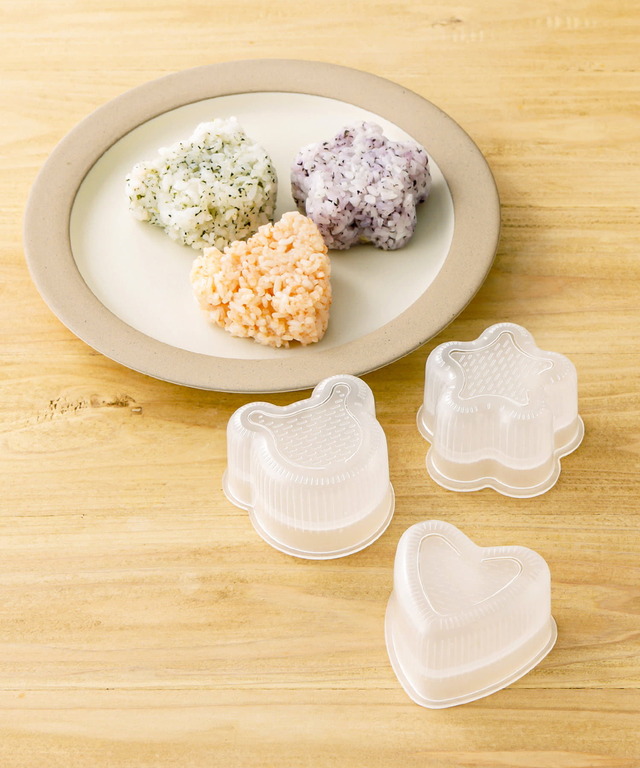 写真 (2枚目) - 【スリコ】3月3日（月）発売！おにぎりメーカー、ランチクロスなど｜お弁当グッズ編 - LOCARI（ロカリ）